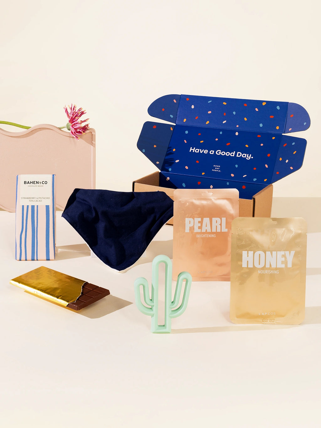 Little Layla | New Mum Gift Box | Good Day People